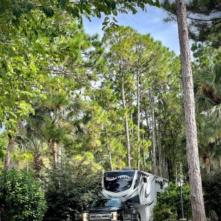 Pineglen Motorcoach and RV Park - Panama City Beach, Florida - RV LIFE ...